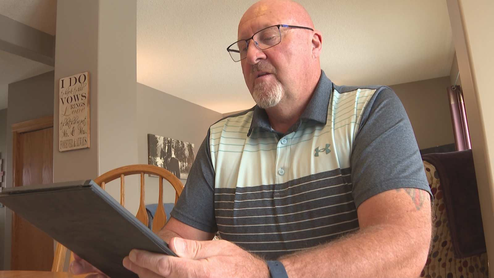 WestJet flyer says staff fat shamed him on his Mexico trip - URBANA News